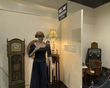 Exhibits | National VOA Museum of Broadcasting