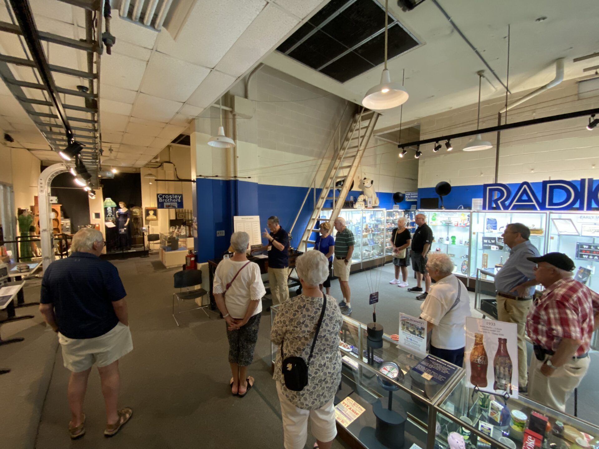 Group Tours | National VOA Museum of Broadcasting